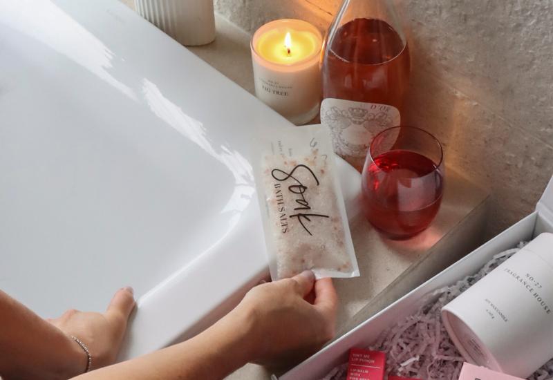PAMPER KITS | LUXURY PAMPER HAMPER | The It Kit