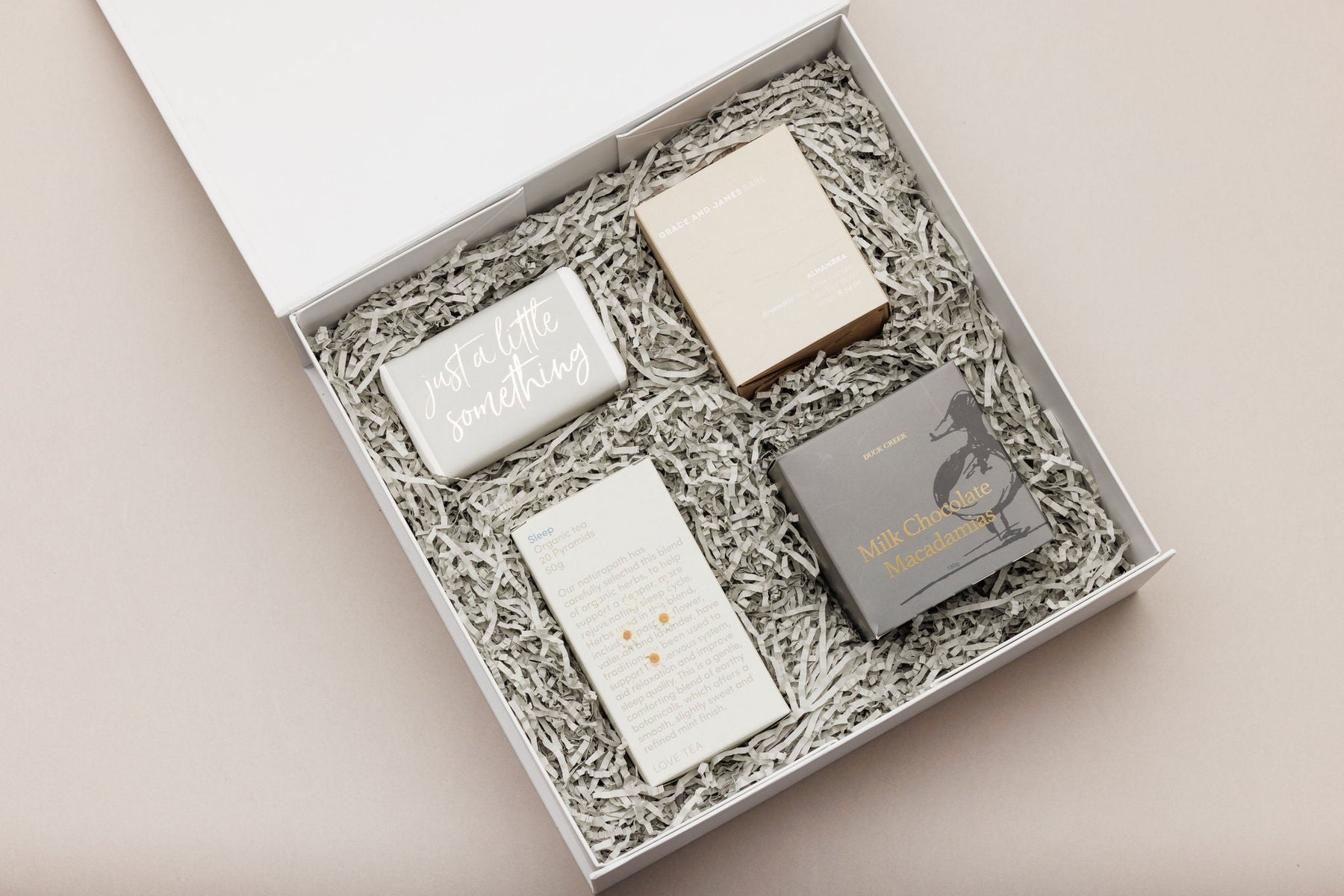 Housewarming Kit| Housewarming Hamper | The It Kit