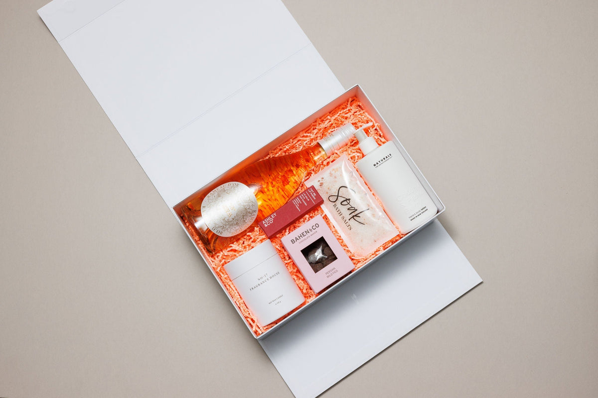 Shop Birthday Themed Gift Hampers | The It Kit